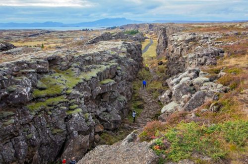 Mikä on mannerlaatta? - MAAPALLONI